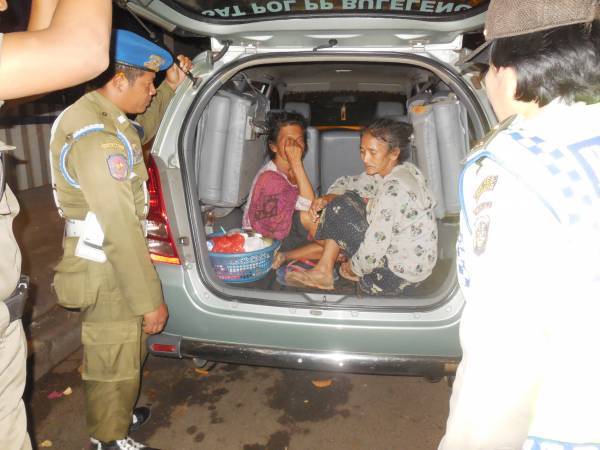 GELANDANGAN DAN PENGEMIS (GEPENG) | Dinas Sosial